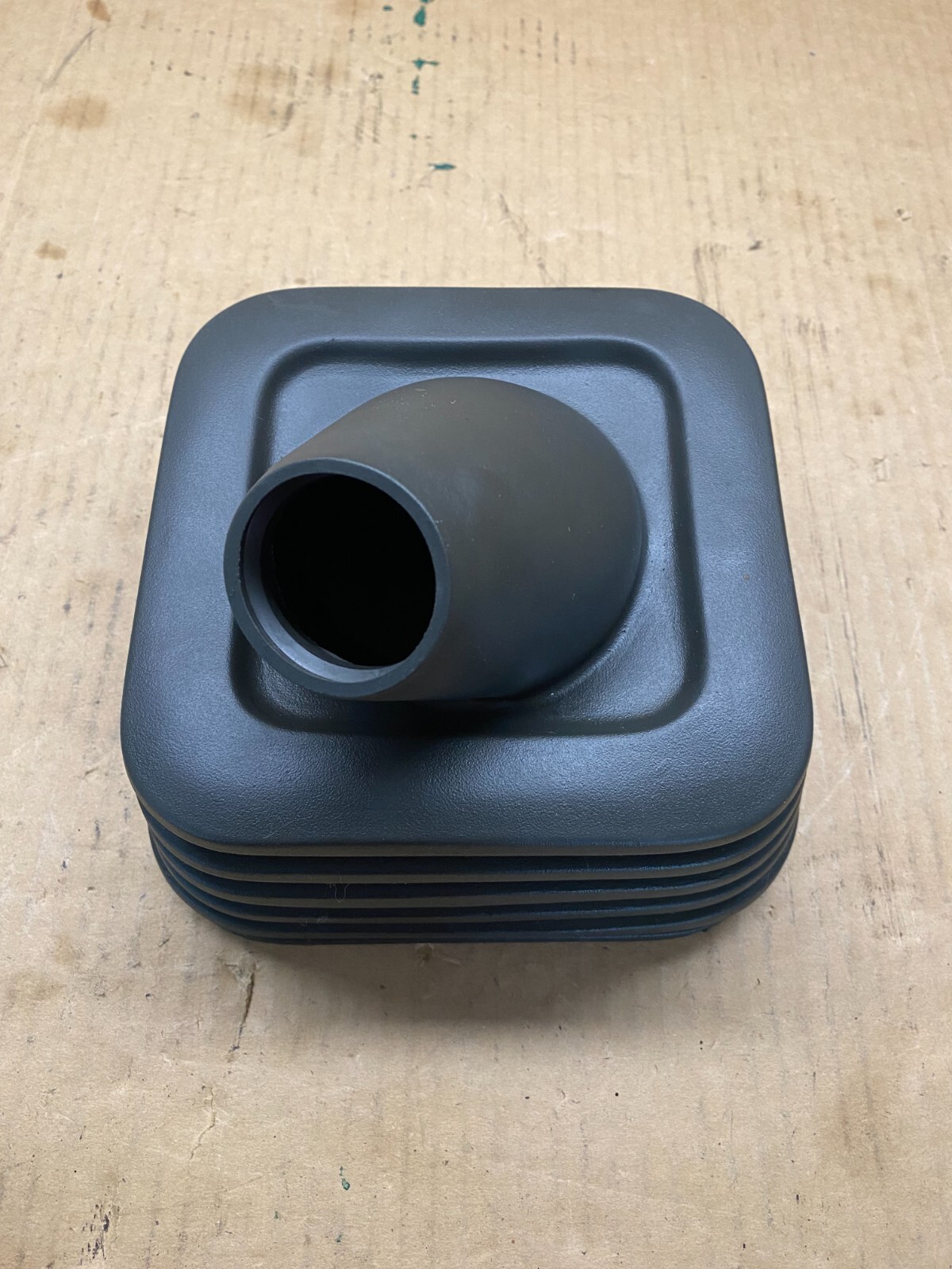 2001-2007 Chevy Silverado/GMC Sierra 2500/3500 MANUAL TRANSMISSION BOOT ...